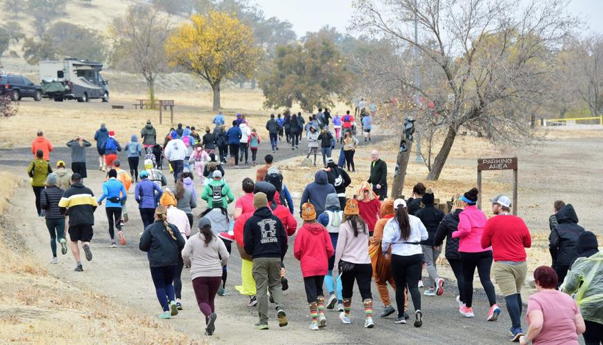 PHOTO GALLERY: Hot Chocolate Turkey Trot takes to Brite Lake | News ...