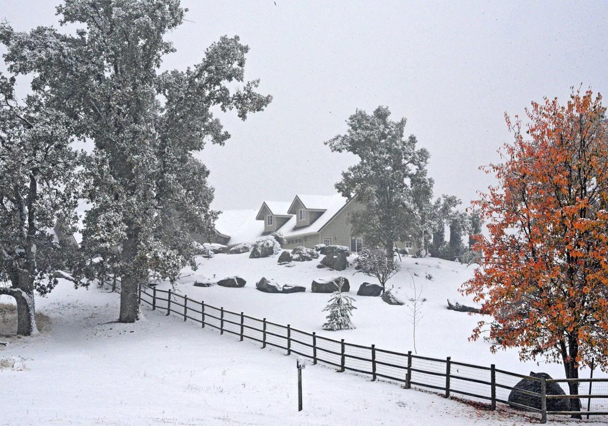 PHOTO GALLERY: Tehachapi sees first snow of season | News ...