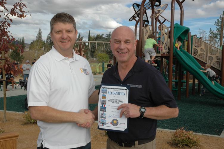 Upgraded Meadowbrook Park opens to community | News | tehachapinews.com