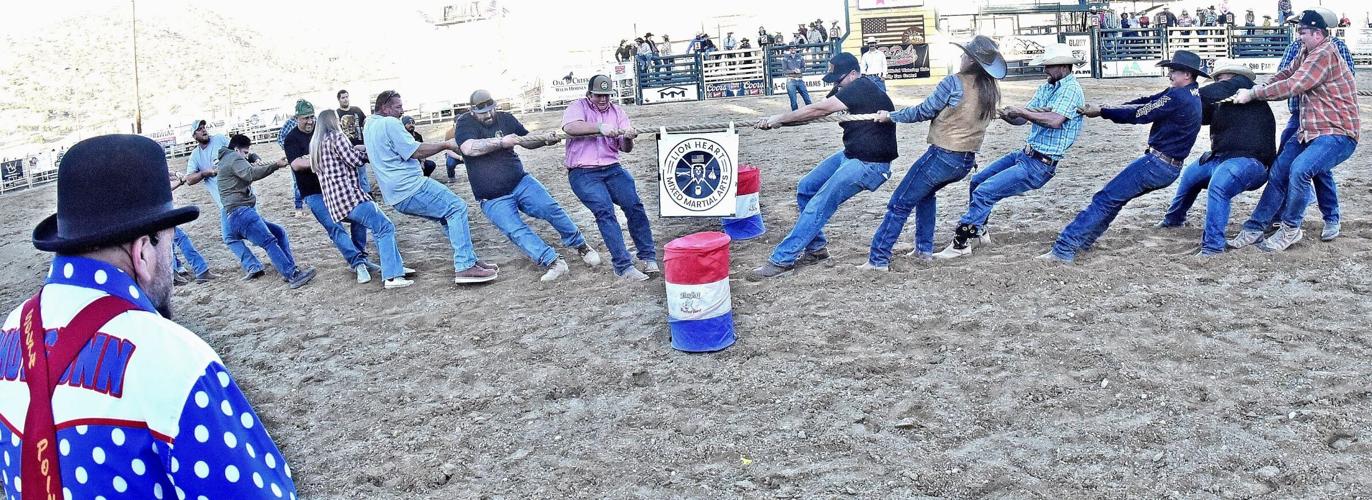 PHOTO GALLERY: Tehachapi Apple Festival, carnival and rodeo offered ...