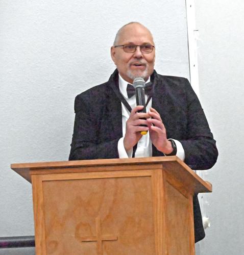 PHOTO GALLERY: Southern Sierra Pops plays The Colors Of Autumn ...