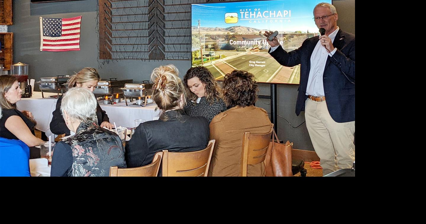 Chamber networking luncheon returns; attendees hear from city manager ...