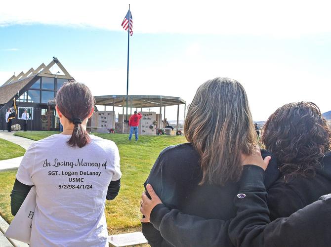 PHOTO GALLERY: Veterans remembered during Wreaths Across America | News | tehachapinews.com