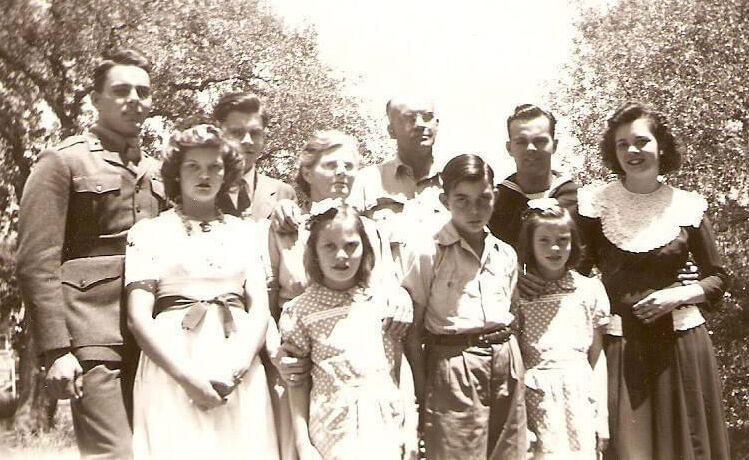 Mushrush family enjoys Tehachapi reunion; grandparents moved to Keene ...