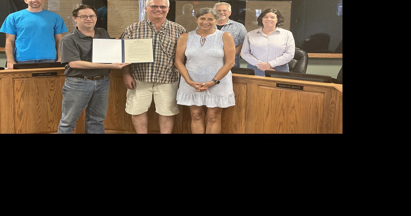 Golden Hills CSD recognizes Steve Townsend | News | tehachapinews.com