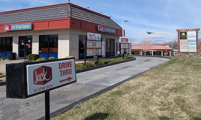 Tehachapi’s first shopping center seeing a revival with new tenants ...