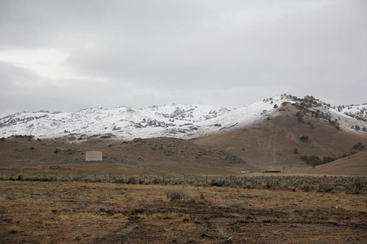 Tehachapi sees its first snow of the season | News | tehachapinews.com
