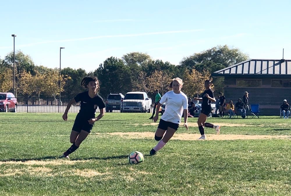 Gryphons developing week after week | Sports | tehachapinews.com