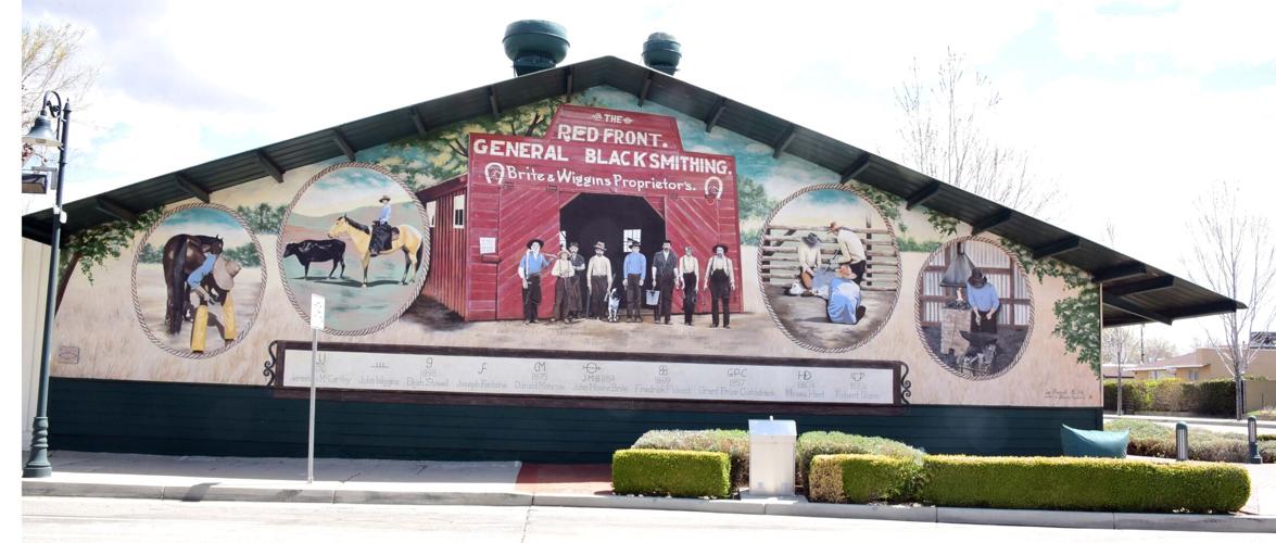 PHOTO GALLERY: Mural tour, a sculpture unveiling and the First Friday ...