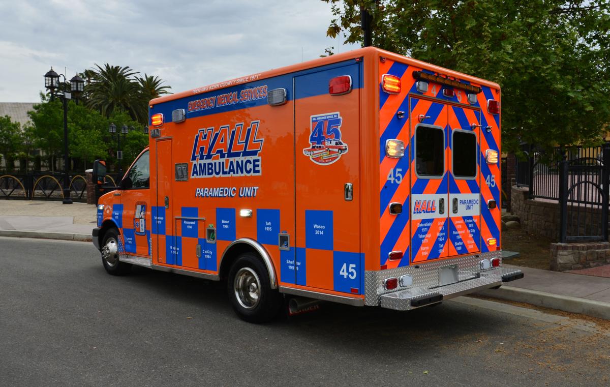 Hall Ambulance recruiting for EMT academy | News | tehachapinews.com