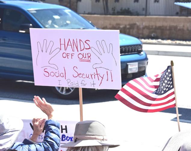 PHOTO GALLERY: Residents join Hands Off movement in Tehachapi | News ...
