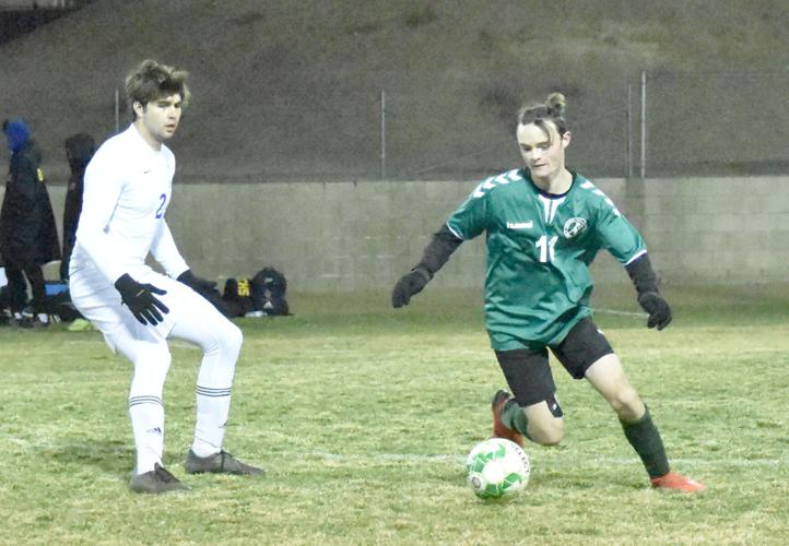 SPORTS ROUNDUP: Varsity Boys Soccer scores twice over Independence ...