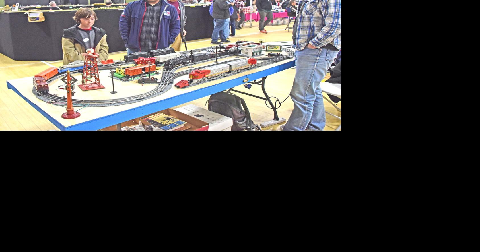 PHOTO GALLERY: Tehachapi Loop Railroad Club Spring Model Train Show ...