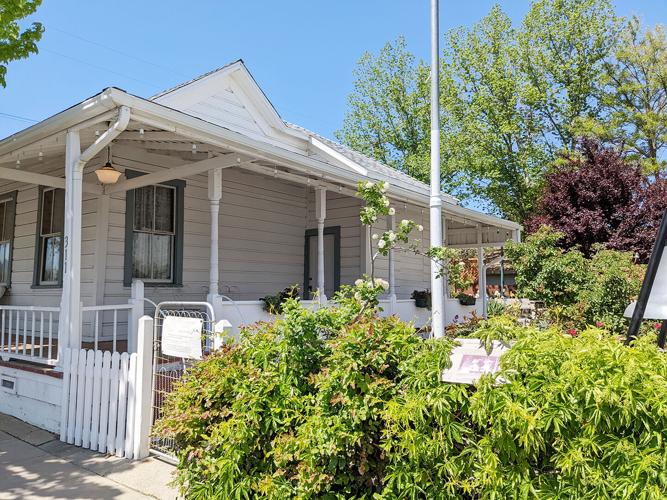 Visitor Guide: Historical museums are informative and entertaining ...