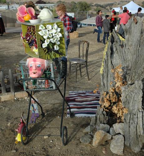 Day of the Dead celebration hopes to bring new life to old cemetery ...