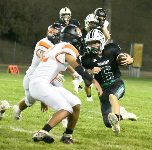 Sports Roundup: Warrior Football defeats Wasco in physical battle ...