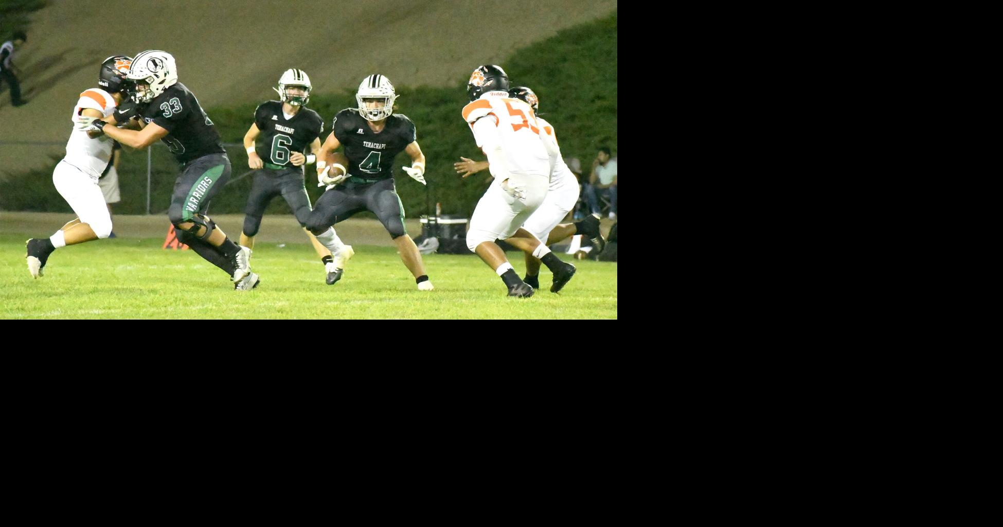 Sports Roundup: Warrior Football defeats Wasco in physical battle ...