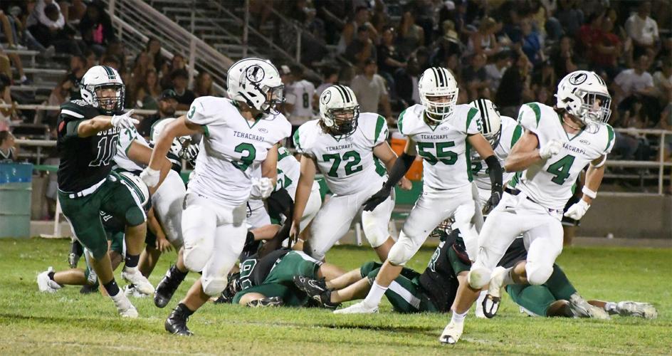 Football dominates with shutout over Burroughs | Sports | tehachapinews.com