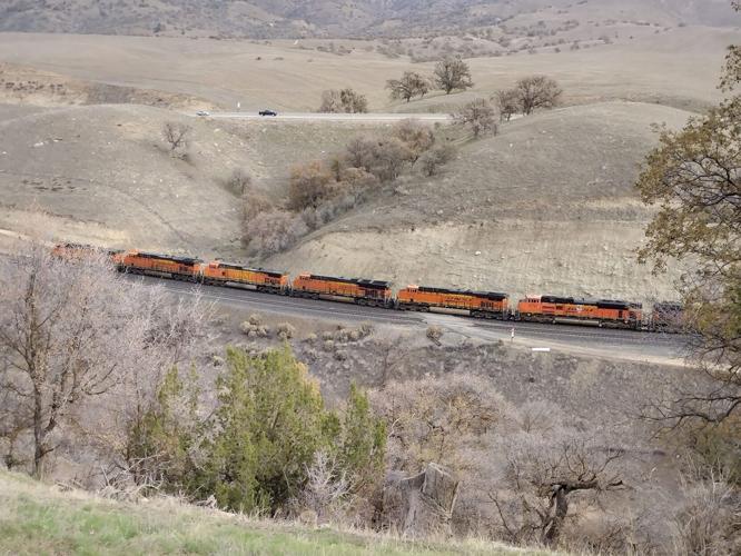 No injuries in early morning derailment | News | tehachapinews.com