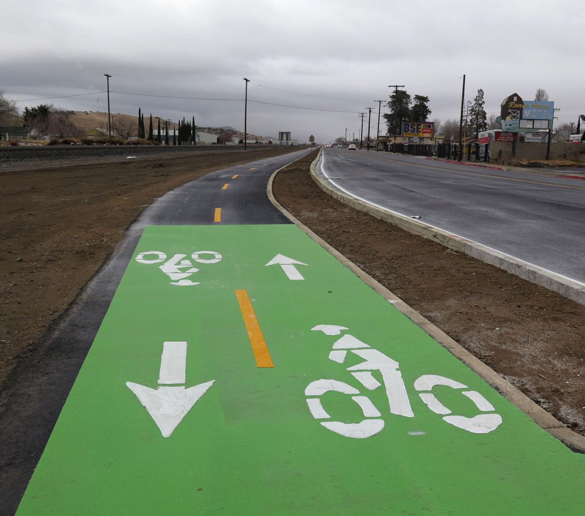 New bike path on Tehachapi Boulevard ready for use | News ...
