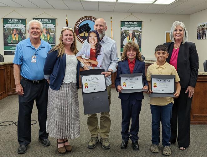 School board takes time out for awards | Lifestyle | tehachapinews.com