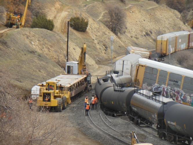 No injuries in early morning derailment | News | tehachapinews.com