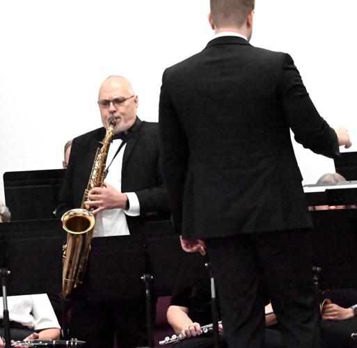 PHOTO GALLERY: Southern Sierra Pops plays The Colors Of Autumn ...