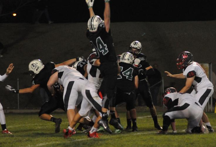 Six Warriors earn all-SYL first team football honors | Sports ...