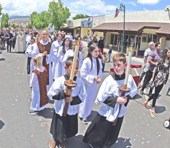 PHOTO GALLERY: St. Malachy Catholic Church celebrates Feast Of Corpus ...