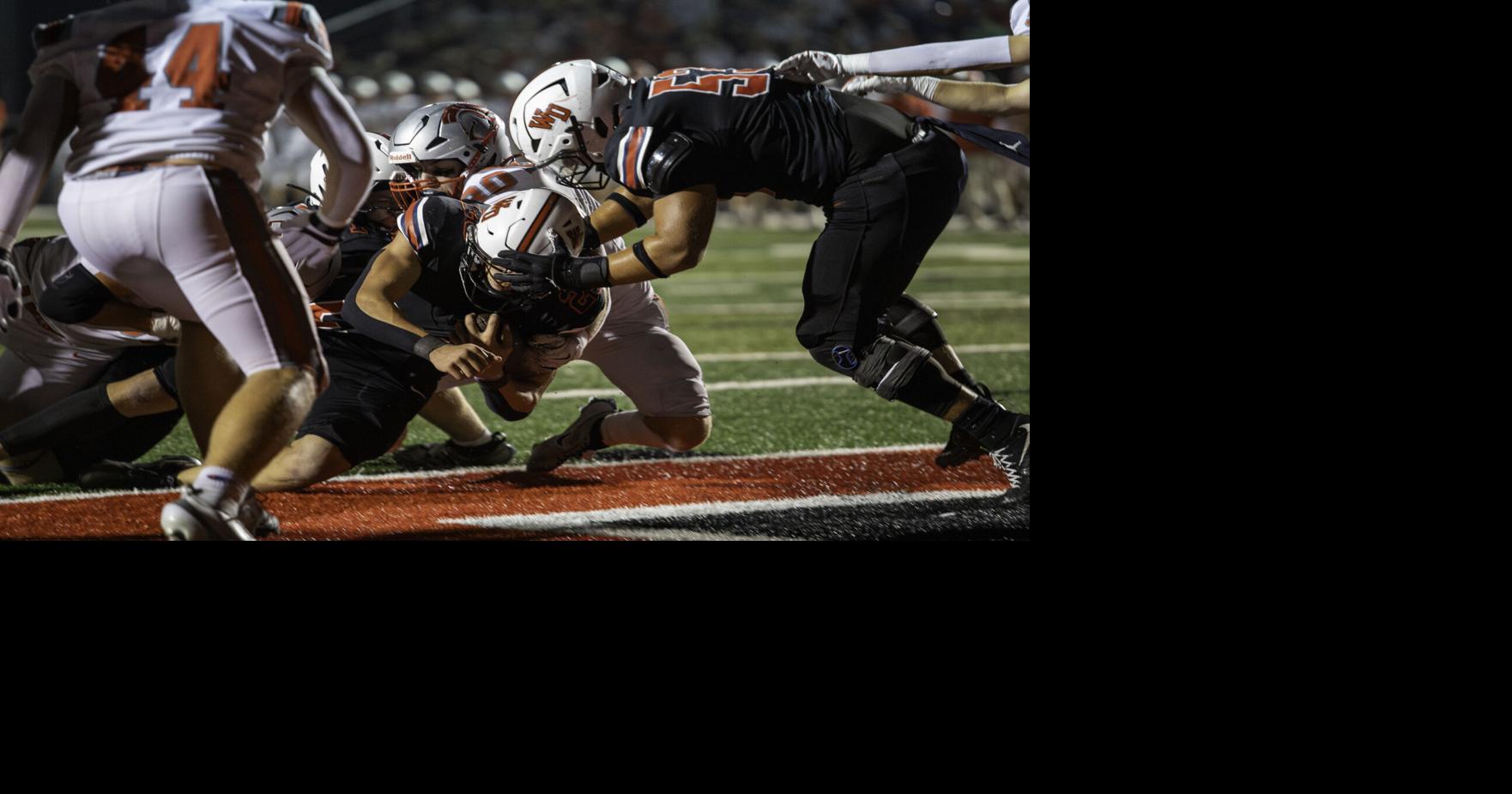 Prep football: Vaassen's kickoff return, blocked kick send Western ...