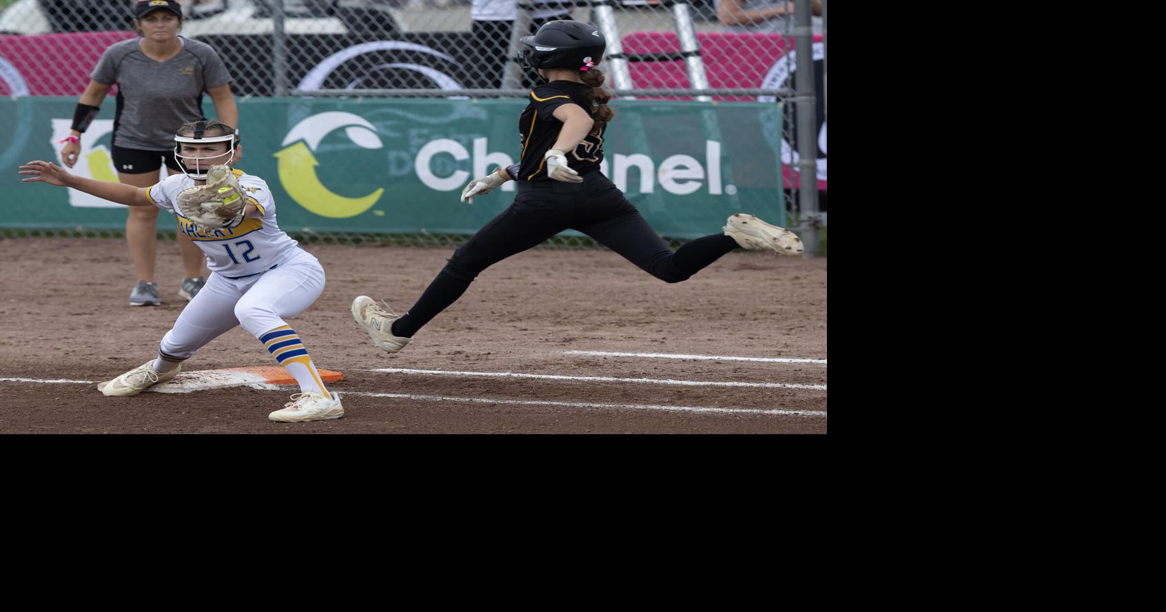 Prep softball: Roling completes storybook turnaround at Wahlert | Local ...