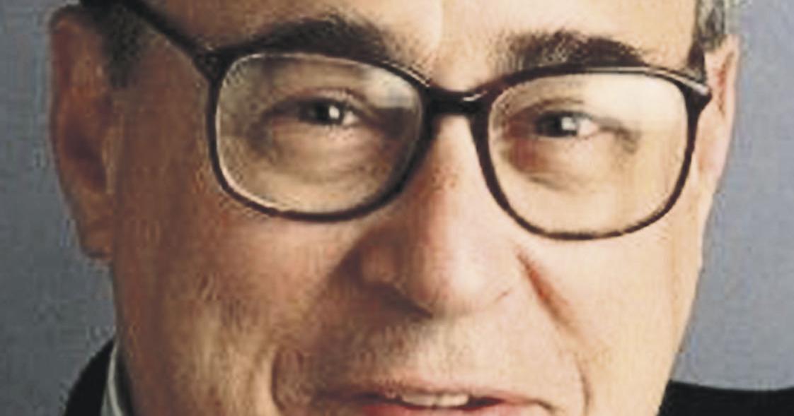 Carl P. Leubsdorf: In reversal, Trump favors white appointees ...