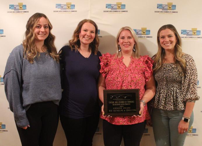 Cascade Customs snags Business of the Year | | telegraphherald.com