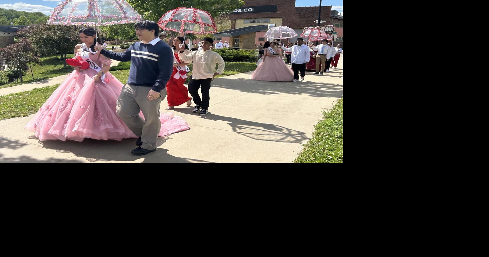 Dubuque procession marks Filipino religious celebration | Tri-state ...