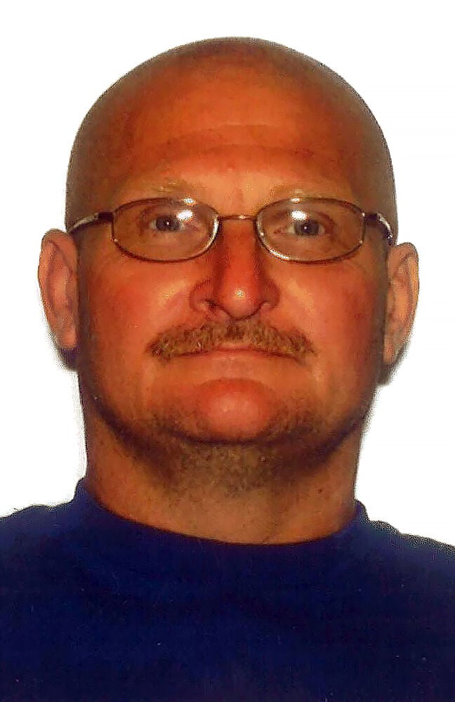 Lee J. Wiest | Obituaries Dubuque | telegraphherald.com