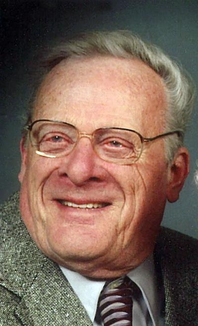 Raymond F. Bechen | Obituaries Dubuque | telegraphherald.com