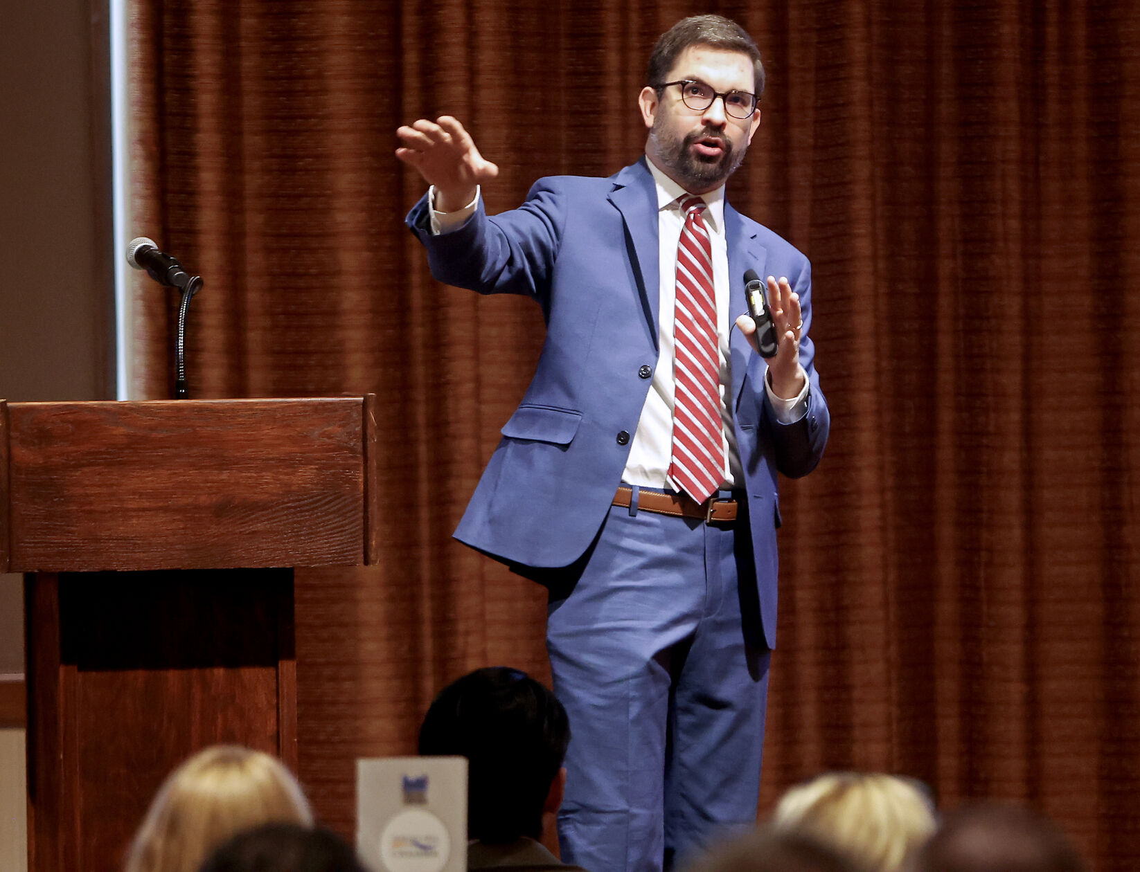 Expert to Dubuque chamber: Iowa has weathered 'technical' recession ...