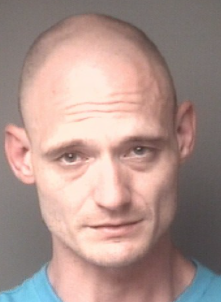 Police: Dubuquer threatens girlfriend's son with knife | Tri-state News ...