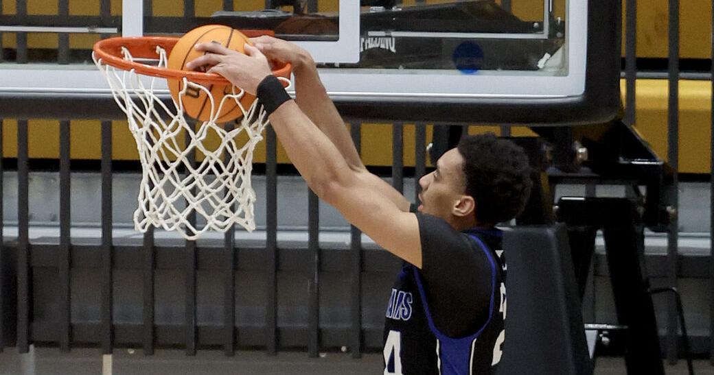 Men's college basketball: Spartans hang 100 on rival Loras | Local ...