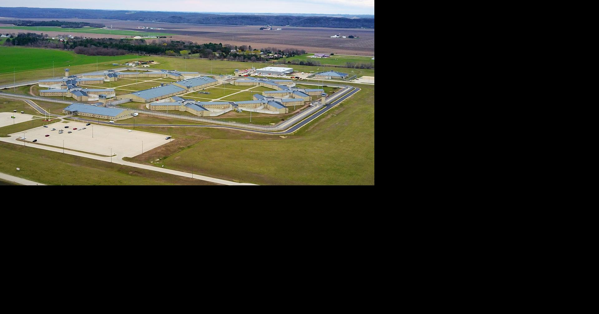 How newest federal prison in Thomson became 1 of deadliest | Tri-state ...