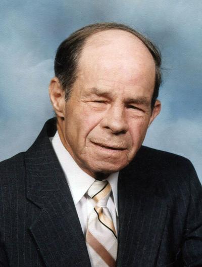 Maynard L. McVay | Obituaries Dubuque | telegraphherald.com