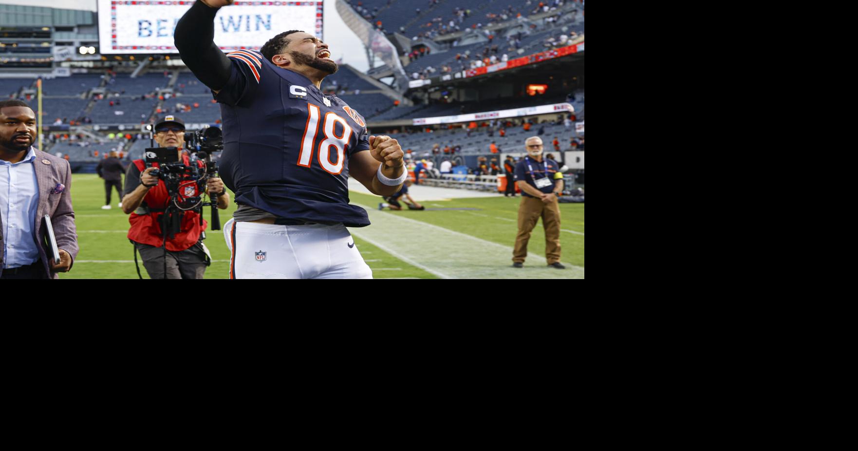 Caleb Williams ties career high with 4 TD passes, Ben Johnson gets 1st ...