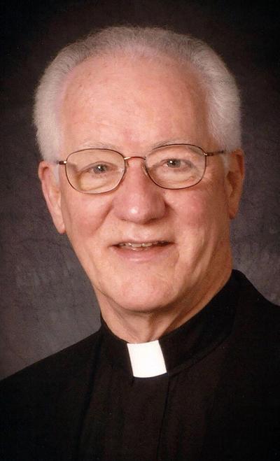 Philip F. Recker | Obituaries Dubuque | telegraphherald.com