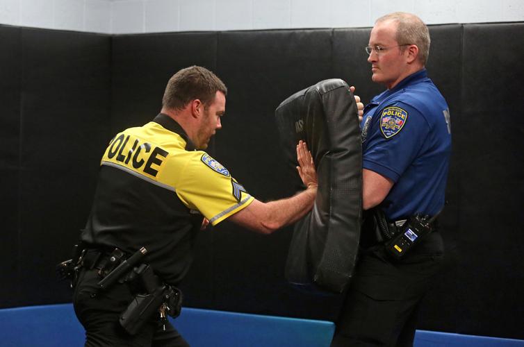 Dubuque police log increase in use-of-force incidents, but still ...