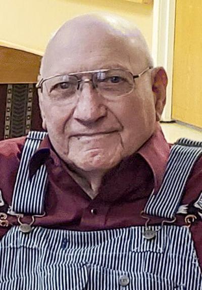 Cyril R. Feller | Obituaries Dubuque | telegraphherald.com