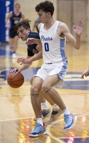 Galena Vs. Bellevue Basketball | | telegraphherald.com