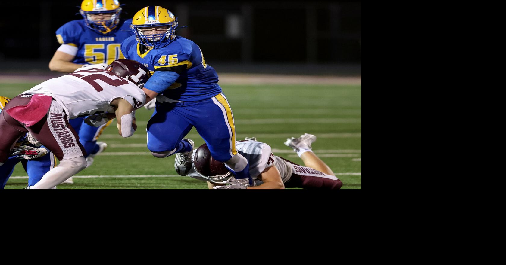 Prep football: Wahlert bringing experienced team back to Dome | Local ...