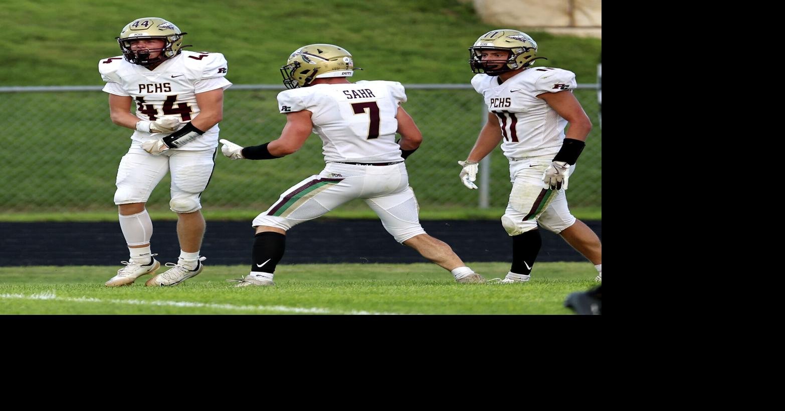 Prep football: Potosi/Cassville wins battle of returning league champs ...