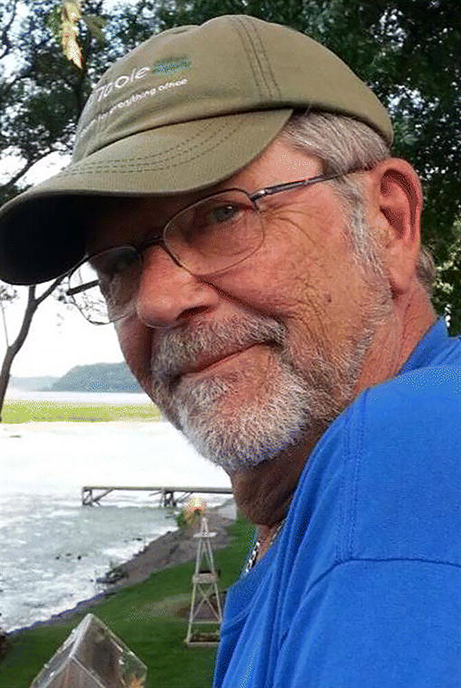 Charles D. Steffen | Obituaries Dubuque | telegraphherald.com