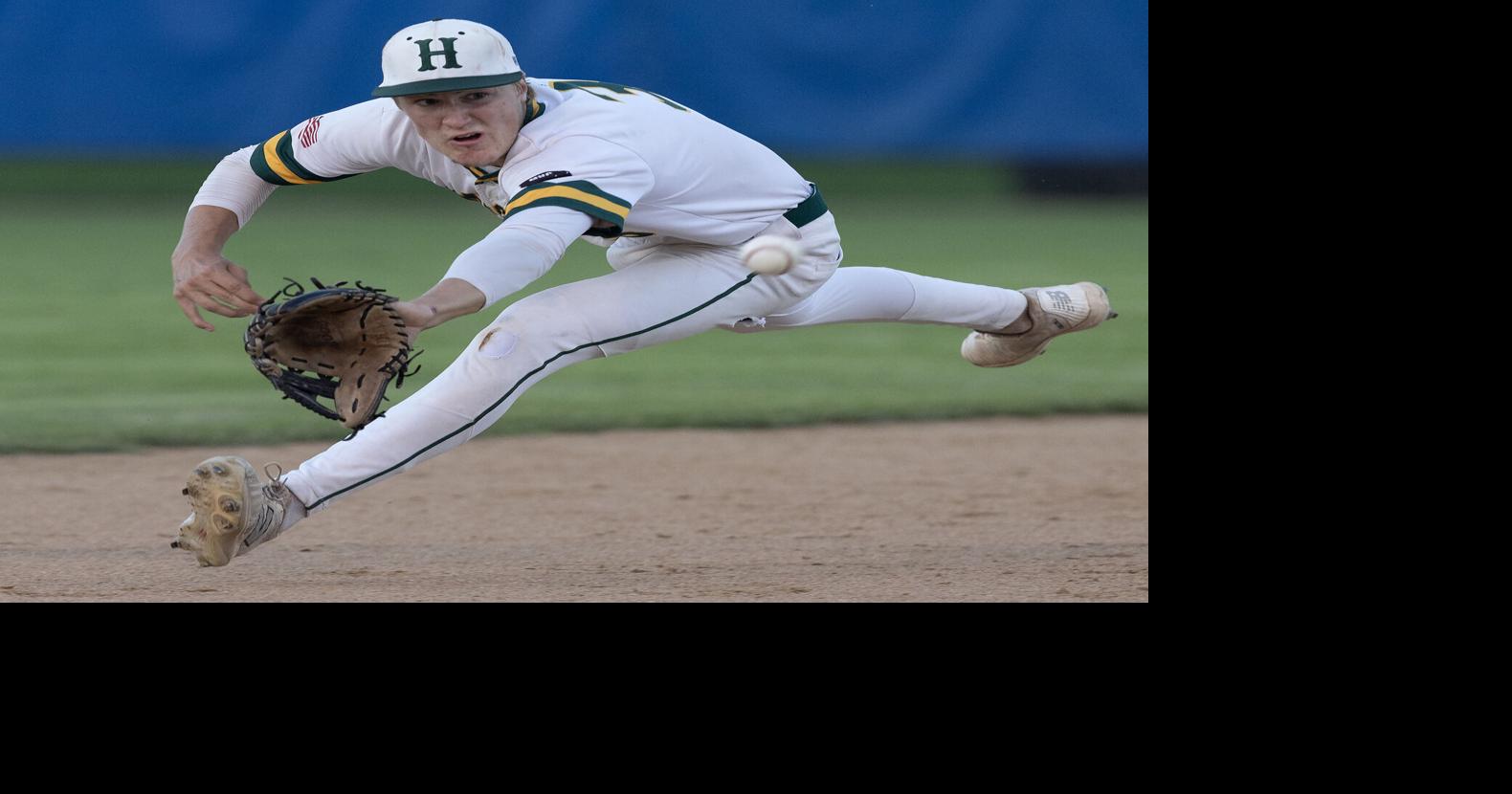 Prep baseball: Hempstead holds off Davenport West, advances to substate ...
